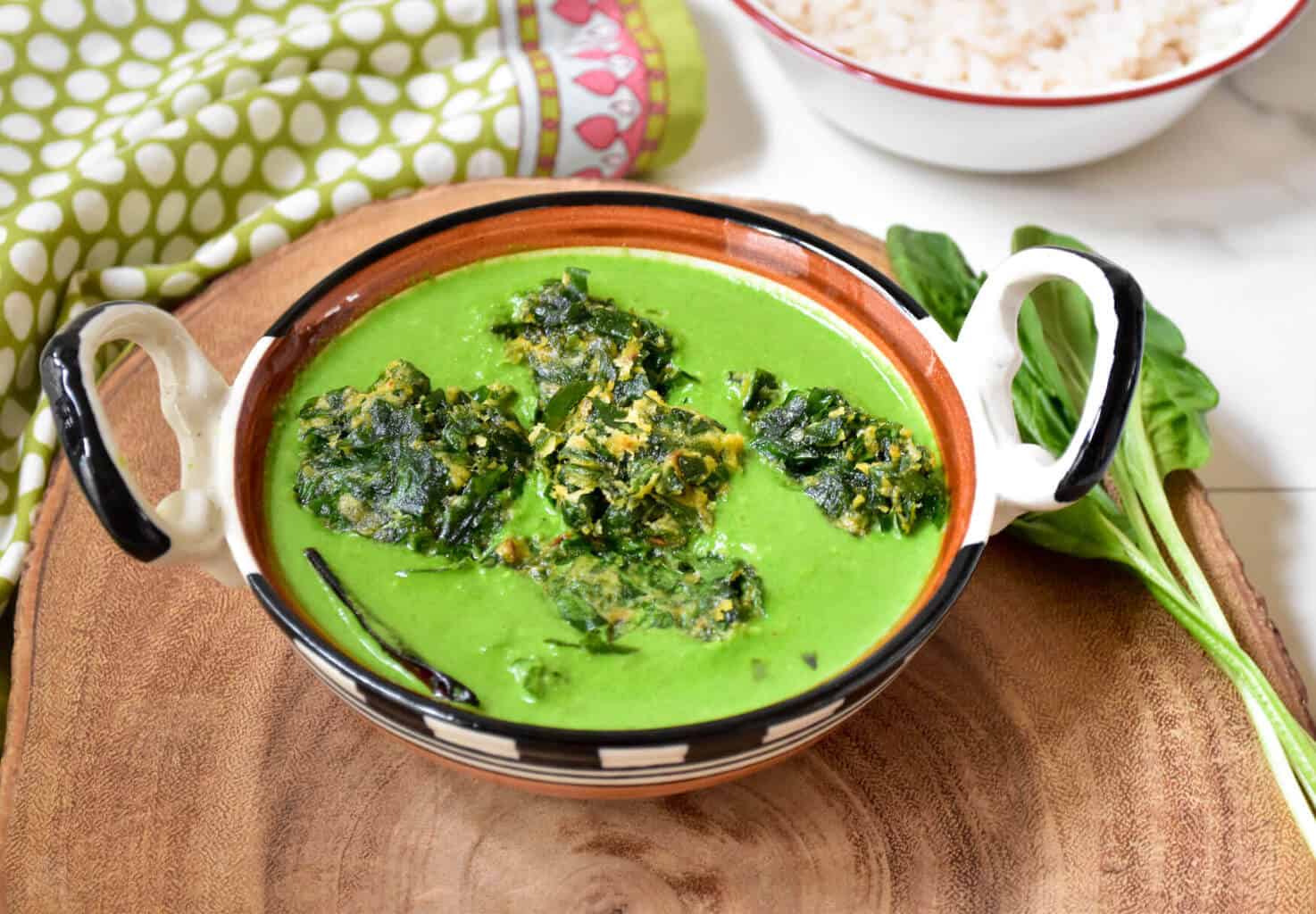 Cheera Ada curry (Spinach fritters in creamy coconut cashew gravy ...