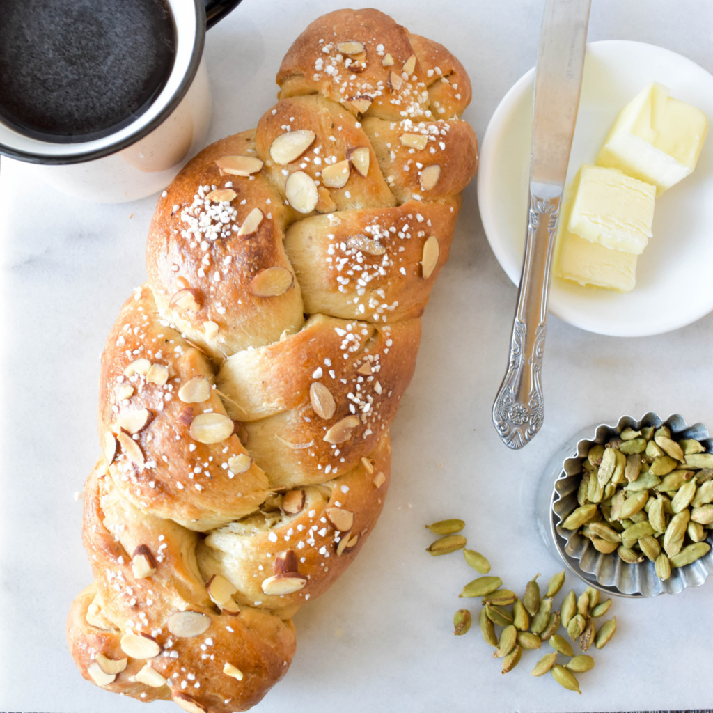 Sourdough Finnish Pulla Bread #Breadbakers - Zesty South Indian Kitchen